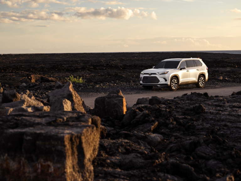 2024 Toyota Grand Highlander Trim Levels: What You Get - TrueCar Blog